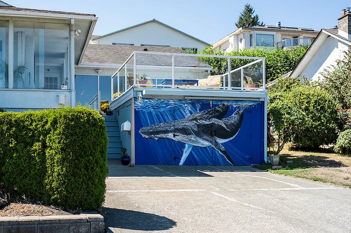 Oceanfront Central Seawalk Location | Patio, Bbq - Campbell River