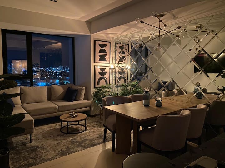 Departamento Premium En Angelópolis | Jacuzzi - Puebla