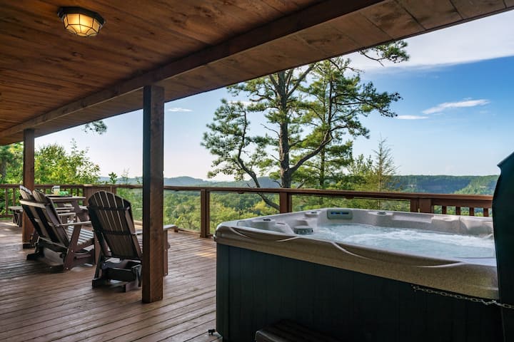 Cliffside Family Retreat W/ View - Natural Bridge State Resort Park, Slade