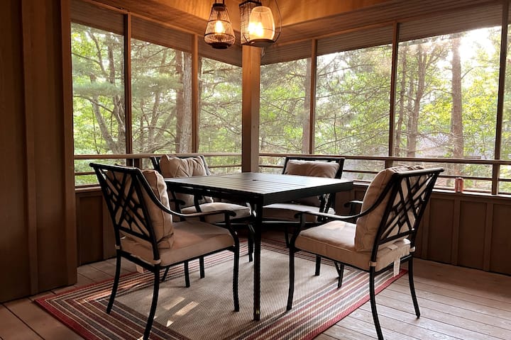 Quiet 2 Br, 2 Full Bath, Patio, Washer/dryer - Glen Arbor, MI