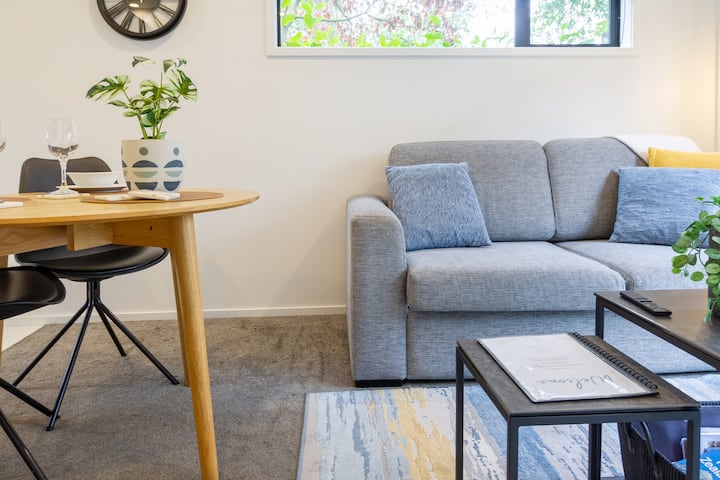 Central City-urban Oasis 1 Bed 1 Bath W/sofa Bed - Christchurch