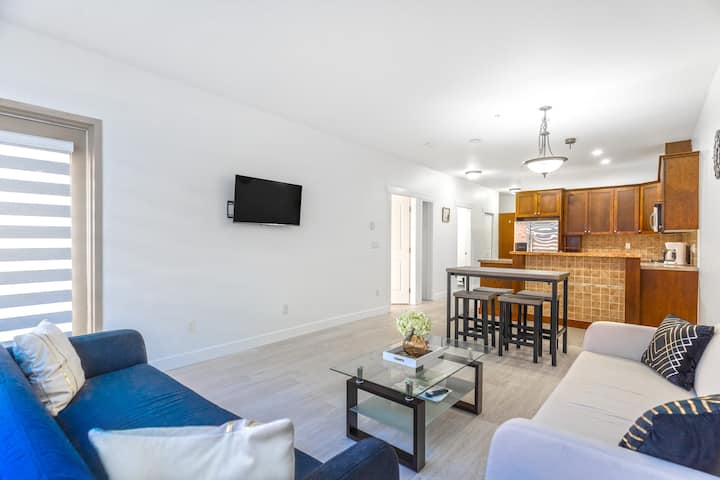1 Bd(215) + Den Apartment Feels Like Home - Surrey