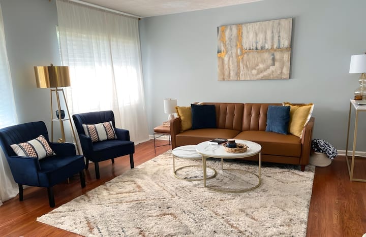 1.5 Miles From Nd Stadium - Newly Remodeled Home - Notre Dame, IN