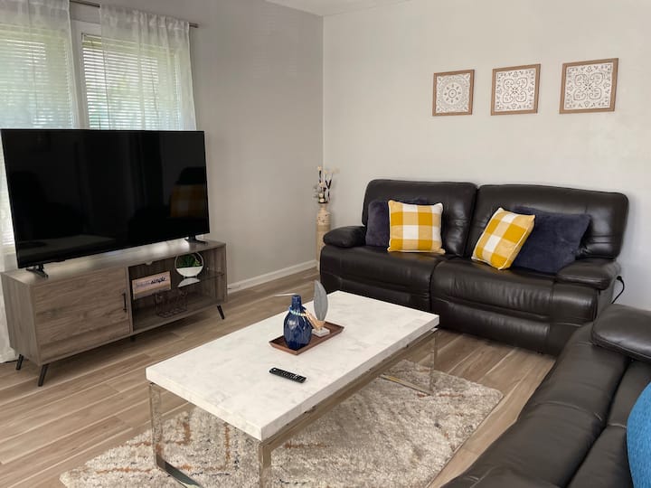 Charming 3br - Near Beach, Nas & Downtown Pcola - Warrington, FL