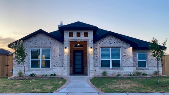 Bed + Bath In New House - Odessa, TX