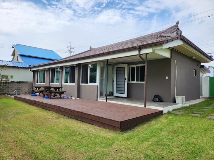도비마을 _ 2인 - Gangneung-si