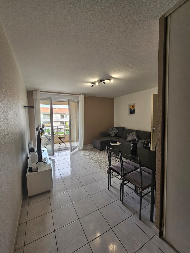 T2 Perpignan Bien éQuipé Calme - Perpignan