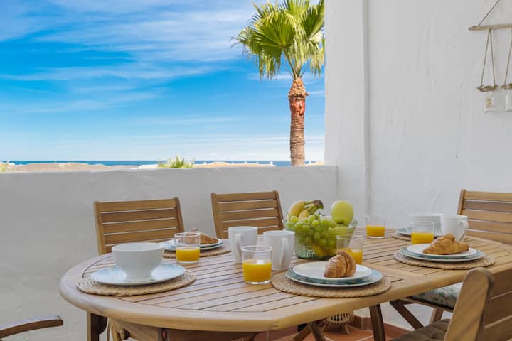 Susanna Suite | Cozy & Stylish 3 Bed Apartment - Sitio de Calahonda