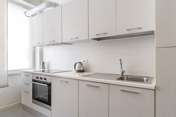 Marchese Twenty-five Two - Bari