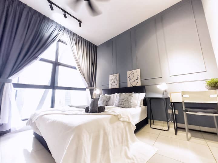 Jartes (Freeparking, Netflix) - Kuala Lumpur