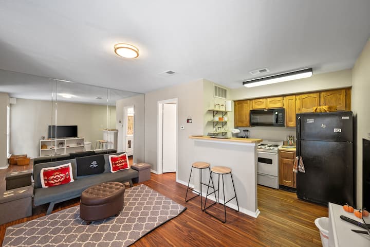 W 7th, Univ, Tcu Extended Stay : Pro's Retreat - Fort Worth, TX
