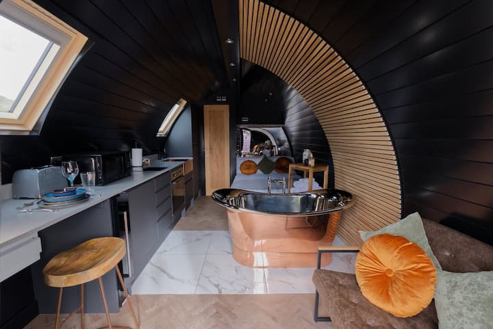 The Boujee Pod - Nc500 Pods - Lochinver