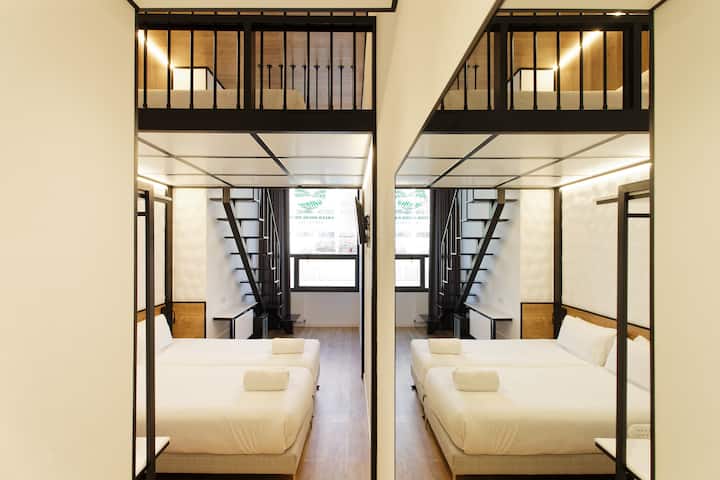 Duplex Quadruple Room - Barcelona
