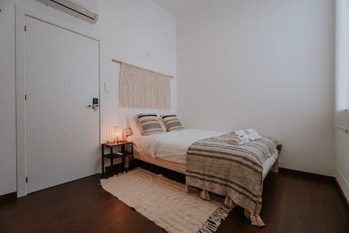 Quarto Duplo Com Wc Privada - Oporto