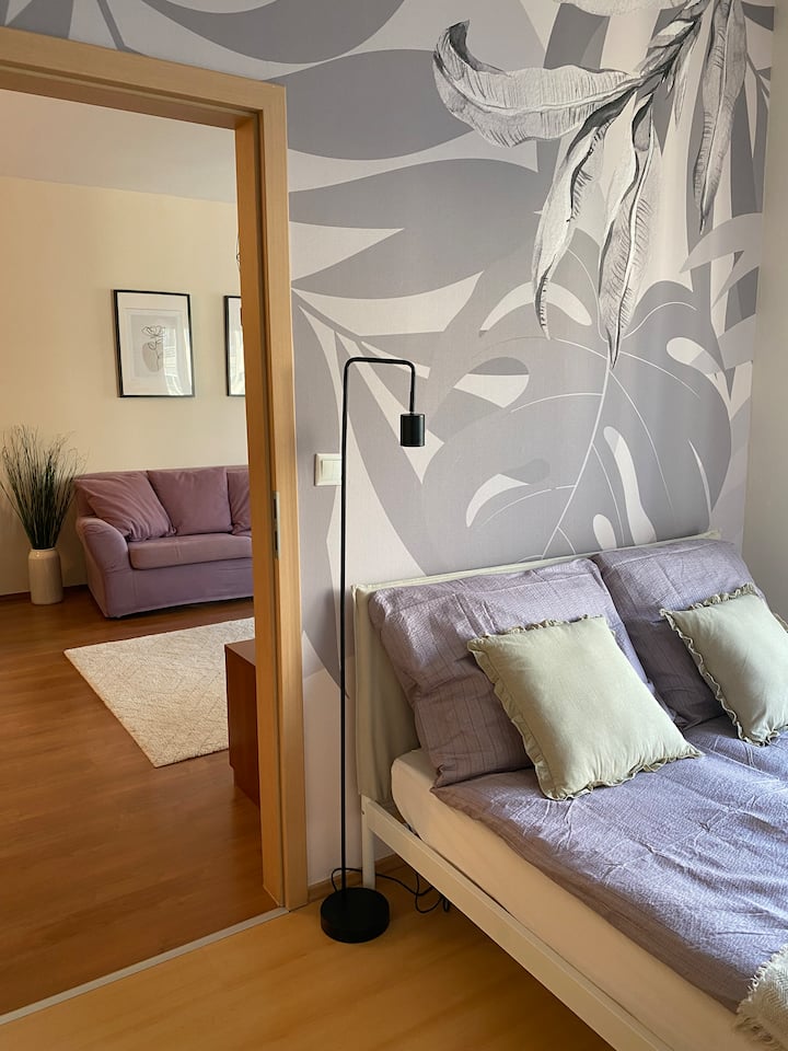 Cozy Apt With Balcony, Private Parking - Budapeszt