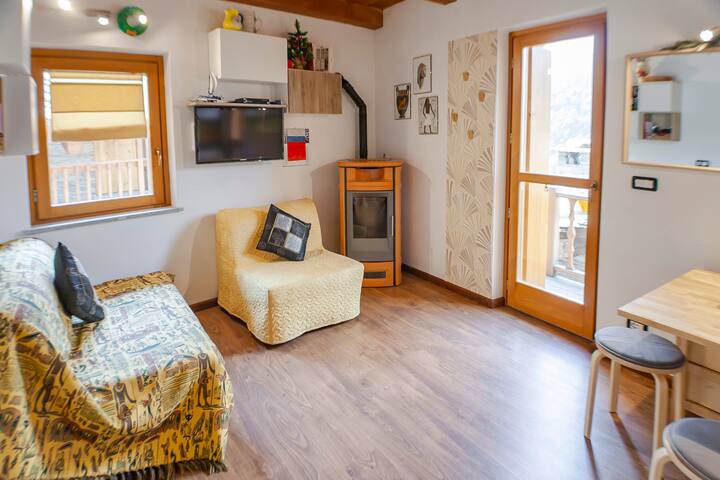 Monviso View Allo Villo Lovely Apartment - Crissolo