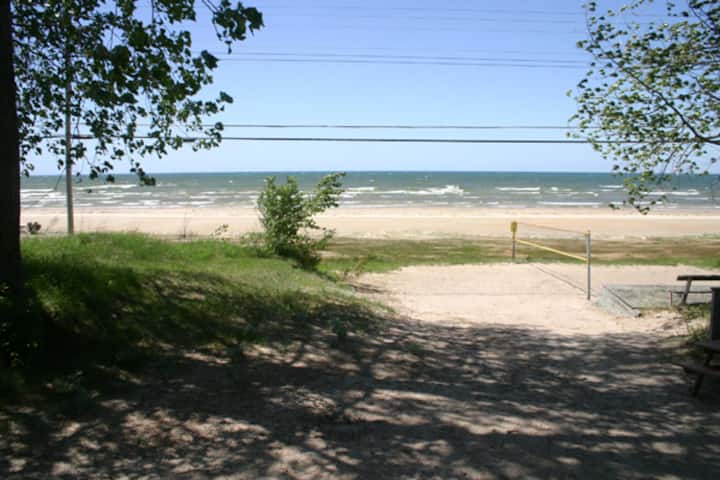 Private Beach Access - Cottage 1 - Sauble Beach
