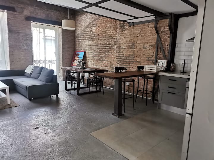 Tradicional Loft En El Cabañal - Valencia