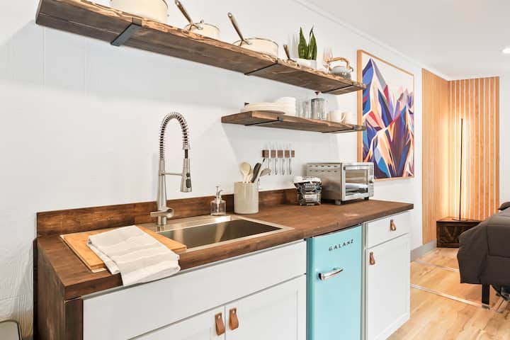 Front Range Casita (Brand New, 30 Day Plus Stay) - Englewood, CO