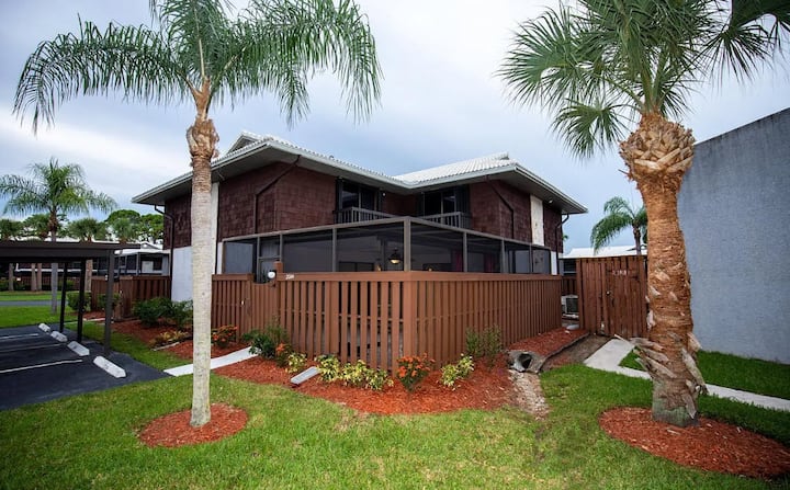 Beautiful Cozy & Pet Friendly - Port St. Lucie