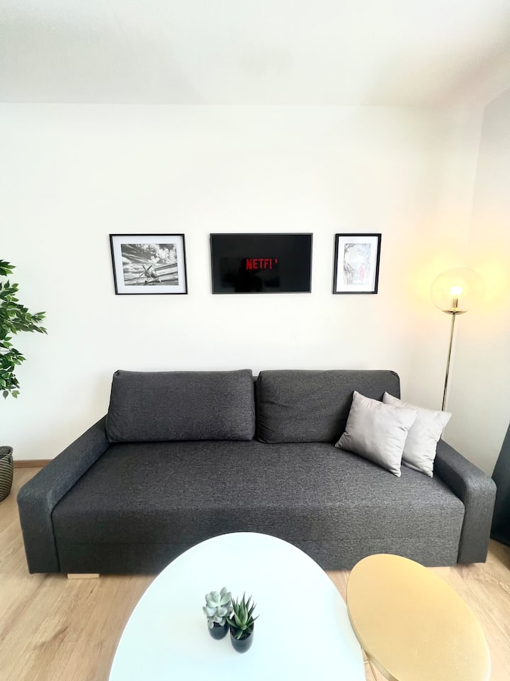 Apartment Isabella: Cosy And Near Trainstation - Linz