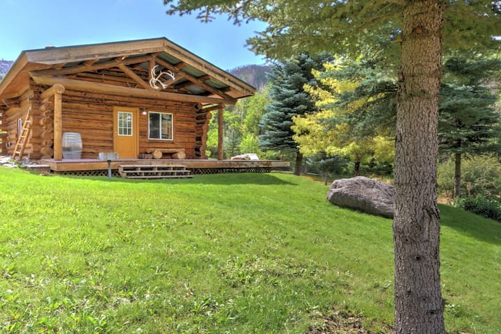 Solar-powered Mtn Cabin Western Activities On Site - Glenwood Springs, CO