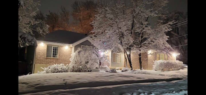 1 Bdrm In Shared Clean House - Ogden, UT