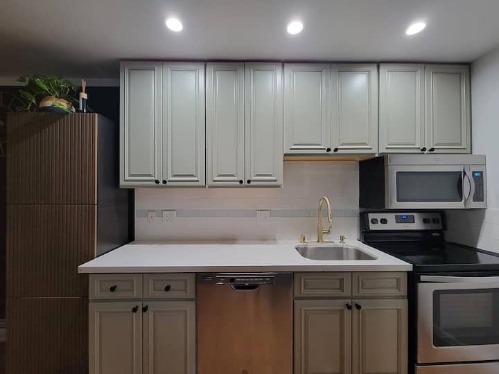 Modern Comfort;bayarea Home Away From Home - Oakland, CA