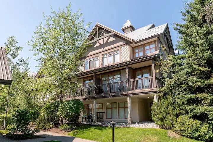 Beautiful Apartment In Whistler - Whistler