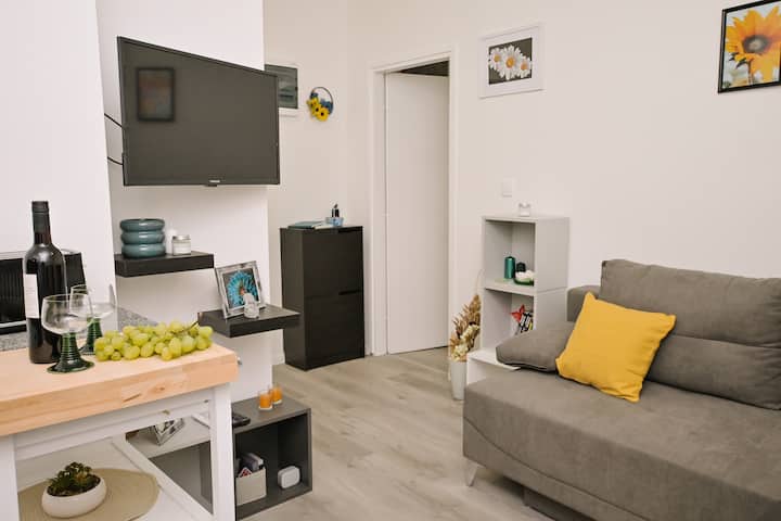 Cute And Charming Apartment In Umag (New 2023) - Umag