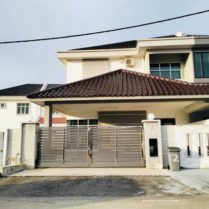 Me & You Homestay Bukit Gambir Tangkak Johor - Tangkak