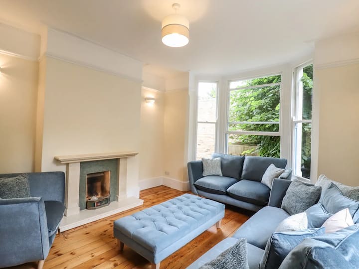 Family Room In Harston - Saffron Walden