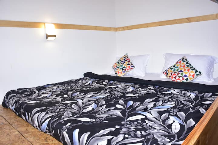 Falls Facing Cozy Villa! - Kodaikanal