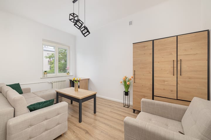 Radomska Apartment - Warszawa