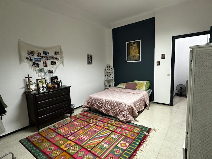 Pour Femmes : Chambre, Vue Sur Parc Beyrouth - Algiers