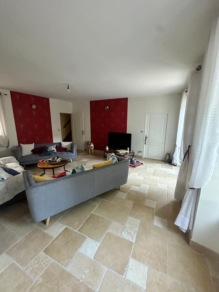 Gîte, Corps De Ferme Du Volstin - Montereau-Fault-Yonne