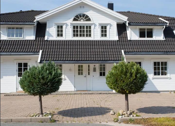 Amazing Villa At Norway's Southern Point! - Spangereid