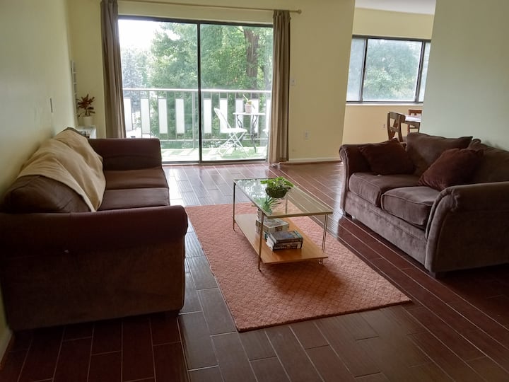 Whole Apartment For Rent 2br & 2 Bath (No Sharing) - Hyattsville, MD