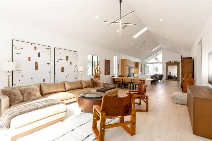 Phx Historic / The Hoover House - Phoenix