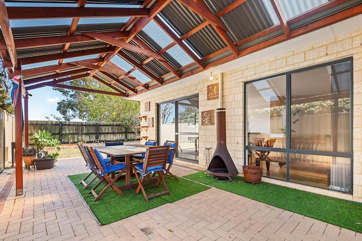Serenity And Style: Your Ashby Getaway Awaits - Joondalup