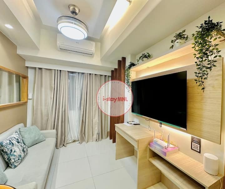 2-bedroom Condo In Moa Bayside, Pasay - Metro Manila