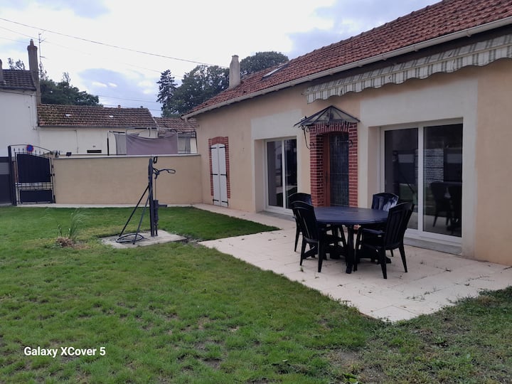 Le Gîte Des Glycines - Chalon-sur-Saône