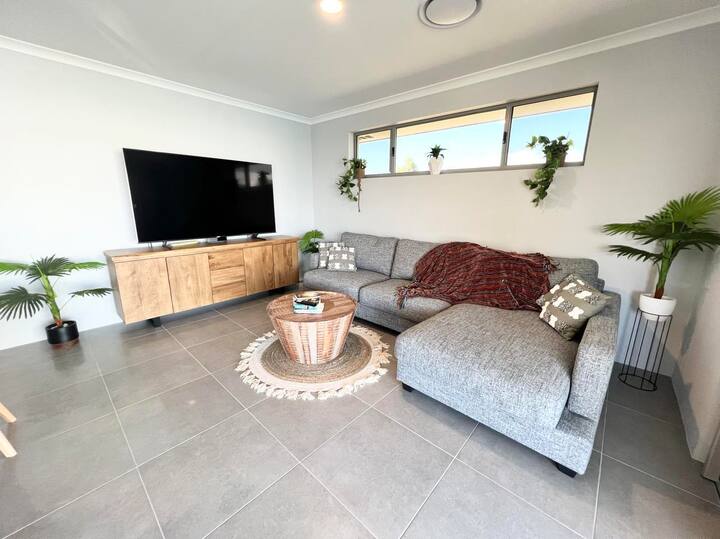 Bluemanna Bliss Canal Stay - Mandurah