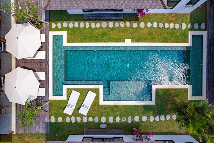 Exclusive 6bdr Seminyak Villa/ 5mn Walk To Beach - Seminyak