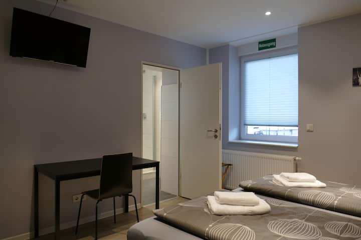 Doppelzimmer Mit Eigenen Badezimmer - Dortmund