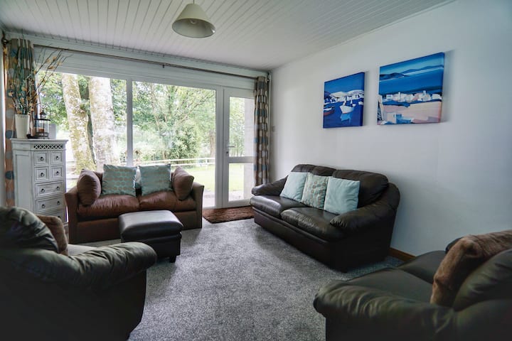 Special 2 Bedroom Home In White Cross - Mawgan Porth