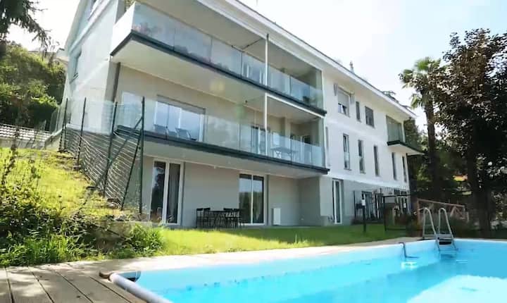 Appartamento In Precollina Centro Città - 