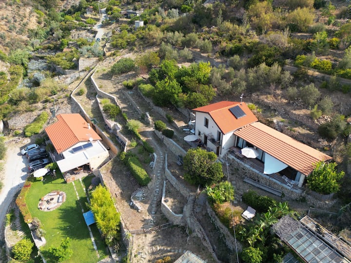 Intero Cottage - Bordighera