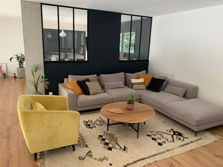 Maison De Style Contemporain - Saint-Jean-d'Illac