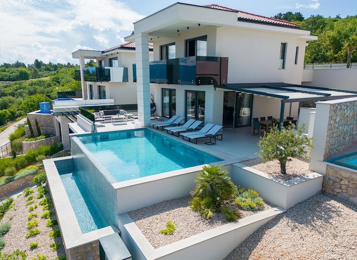 Villa See - A Luxurious Seaside Escape - Punat